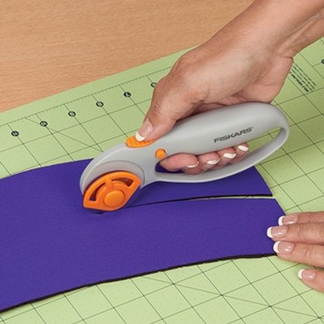 Fiskars Comfort Loop Rotary Cutter With 45mm Blade