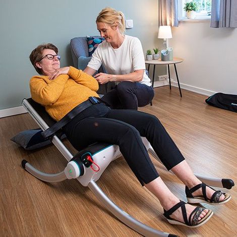 Raizer II Mobile Lifting Chair